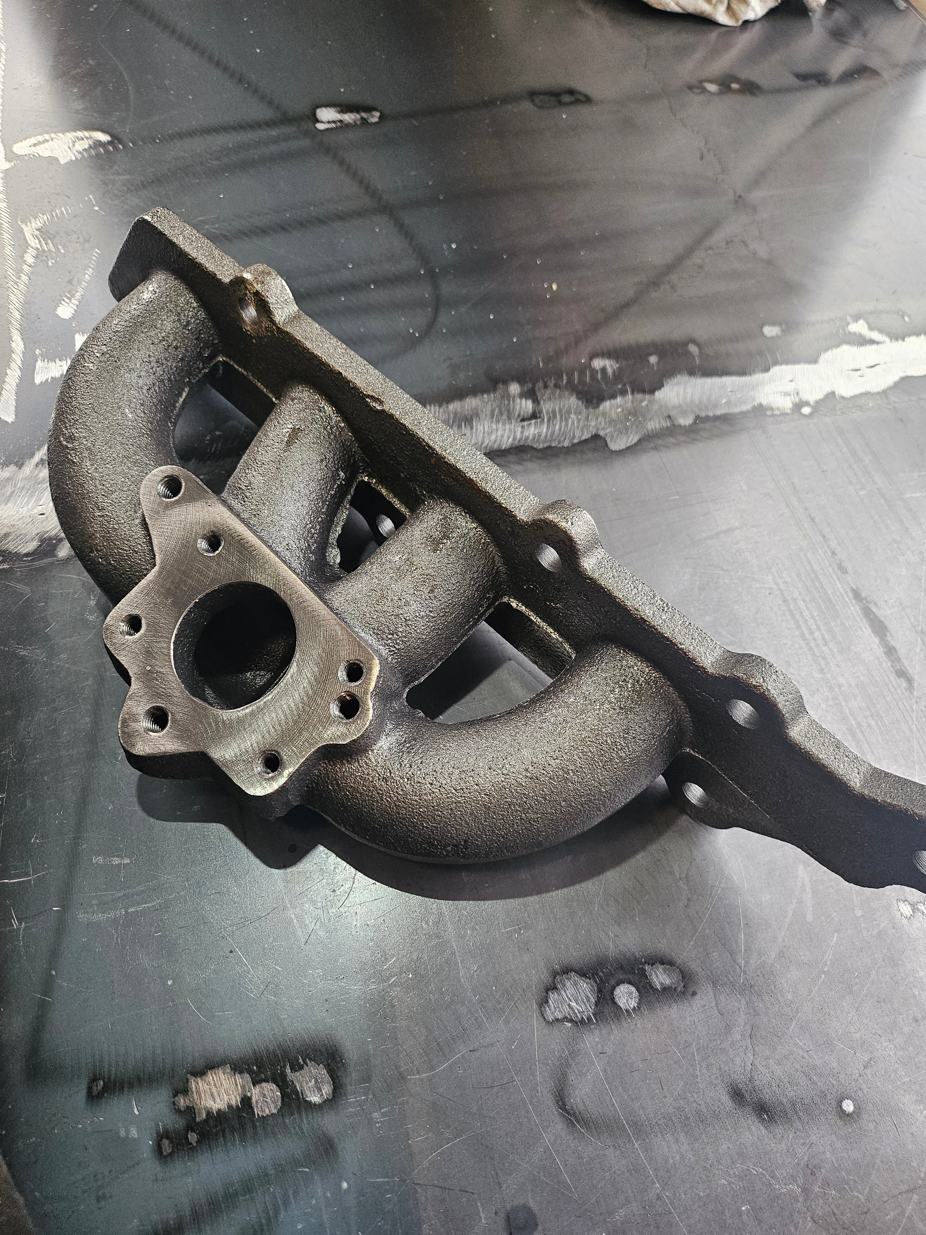 ST150 Cast Turbo Manifold – T3 / T25 Flange – UNA Performance